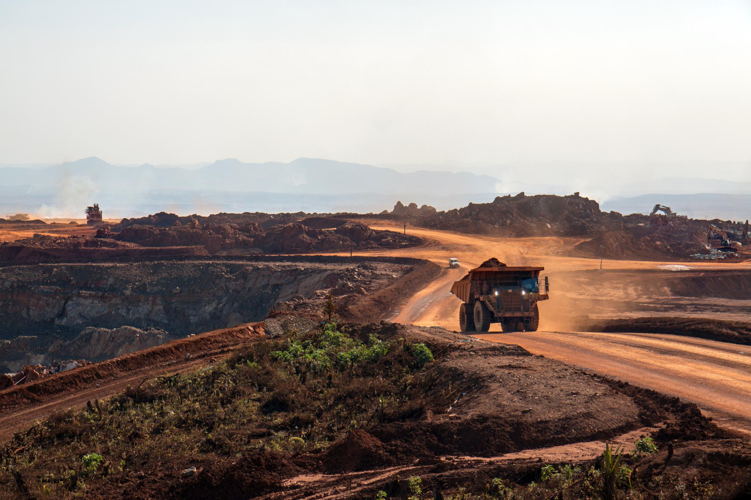Gold & Diamond Mining – Sash Group Holdings